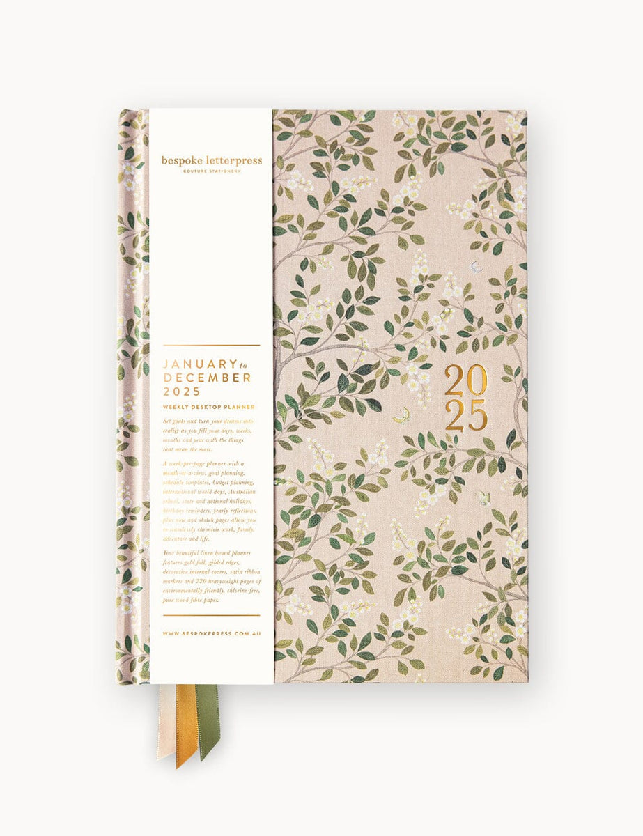 2025 Desktop Linen Bound Planner - White Blossoms – SohoGirl