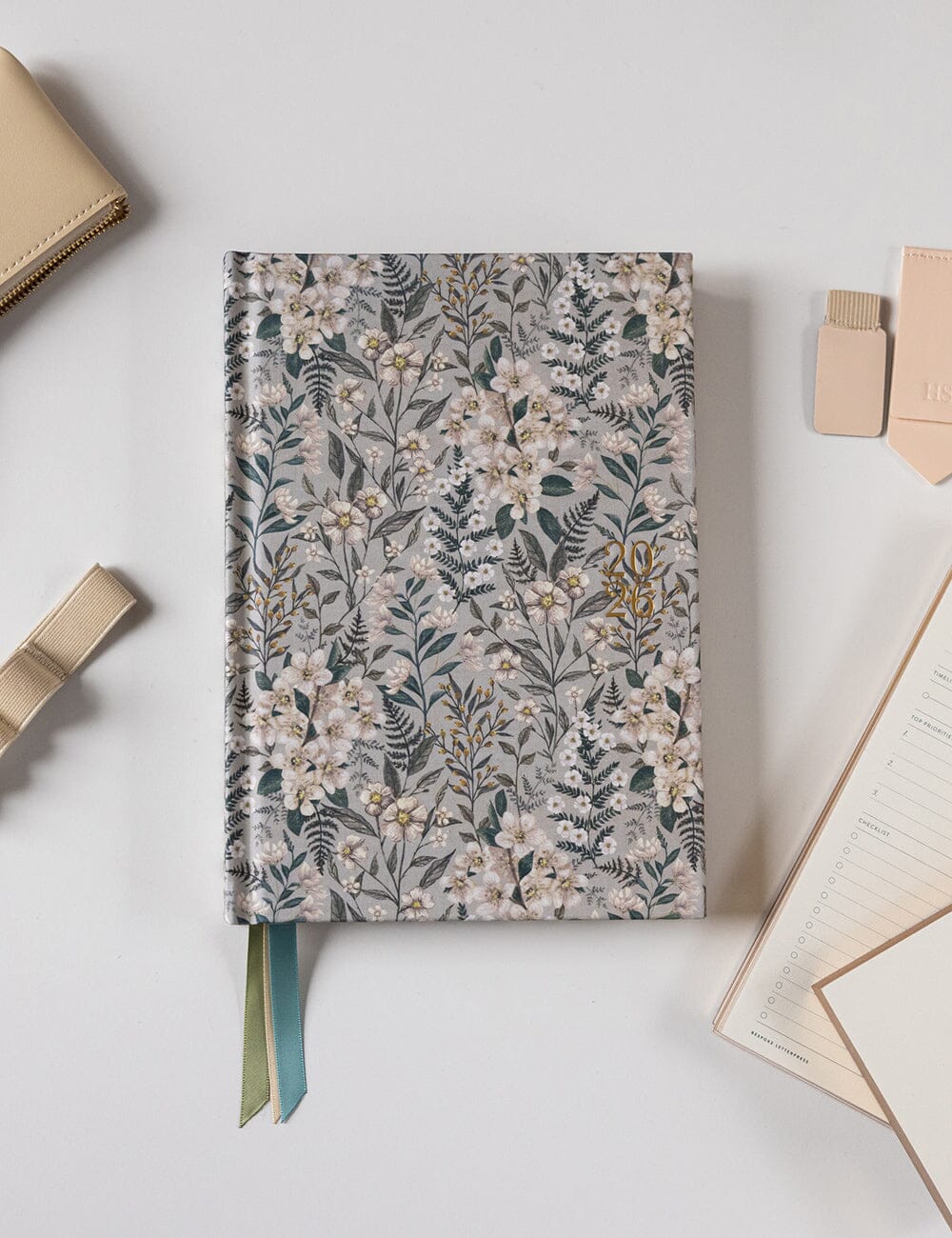 2026 Desktop Linen Bound Planner - Ivory Garden – SohoGirl